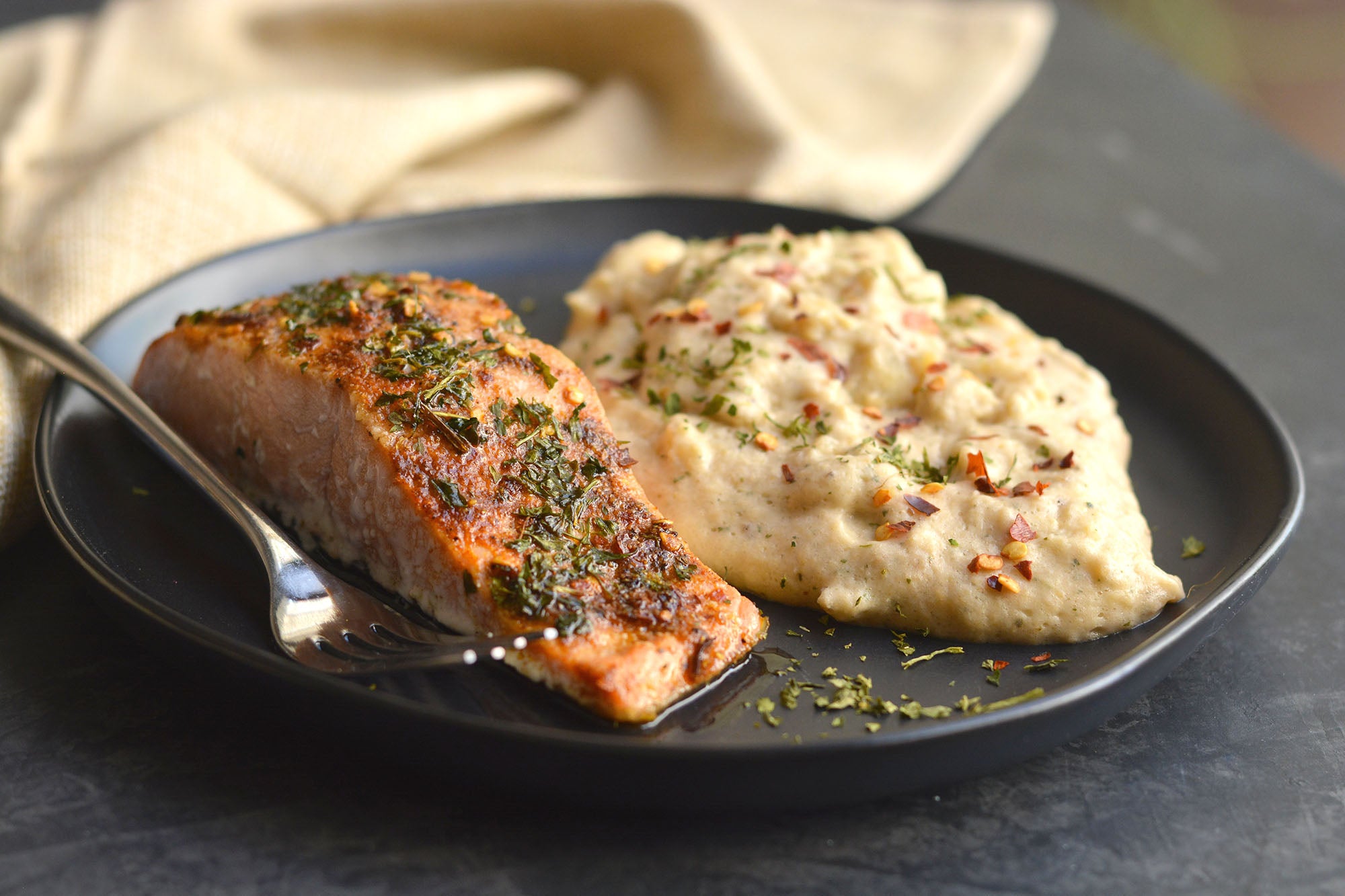 Jerk Spiced King Salmon with Mofongo – Sizzlefish